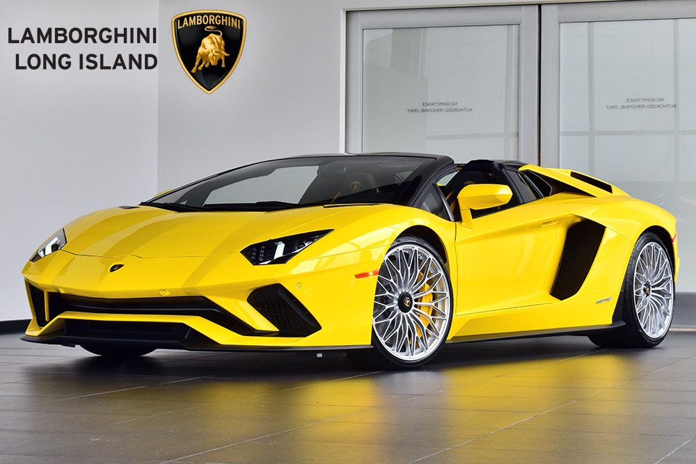 Lamborghini aventador s roadster for sale store